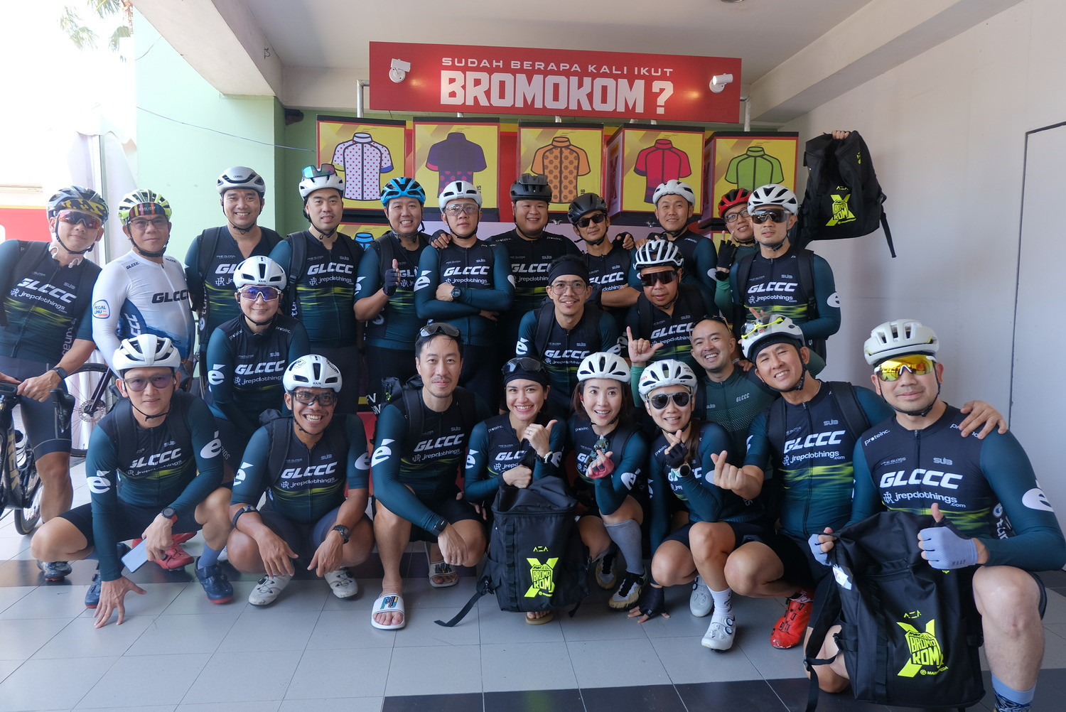 Turun di Antangin Bromo KOM X, GLCCC Sekaligus Rilis Jersey Baru ...